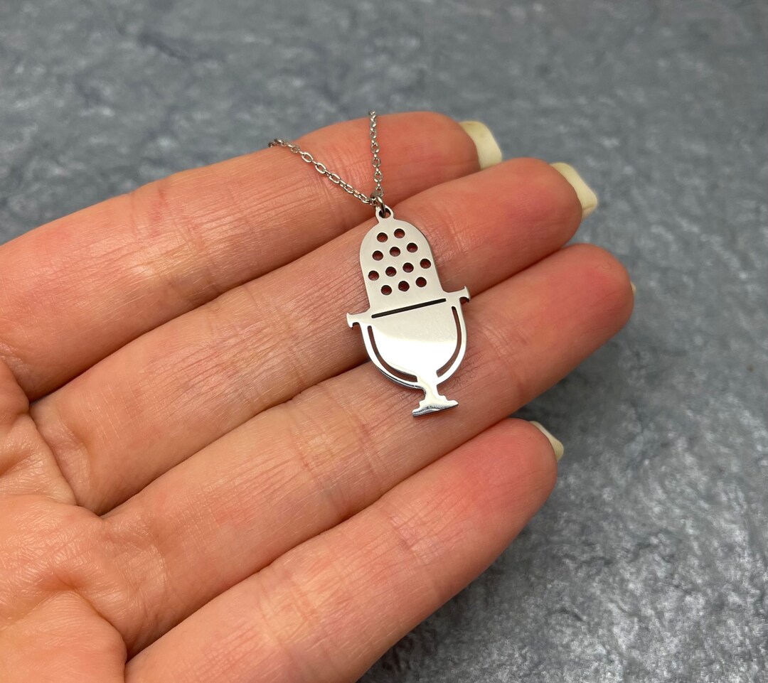 Microphone Necklace, Gifts for Singers, Podcast Necklace, Microphone ...