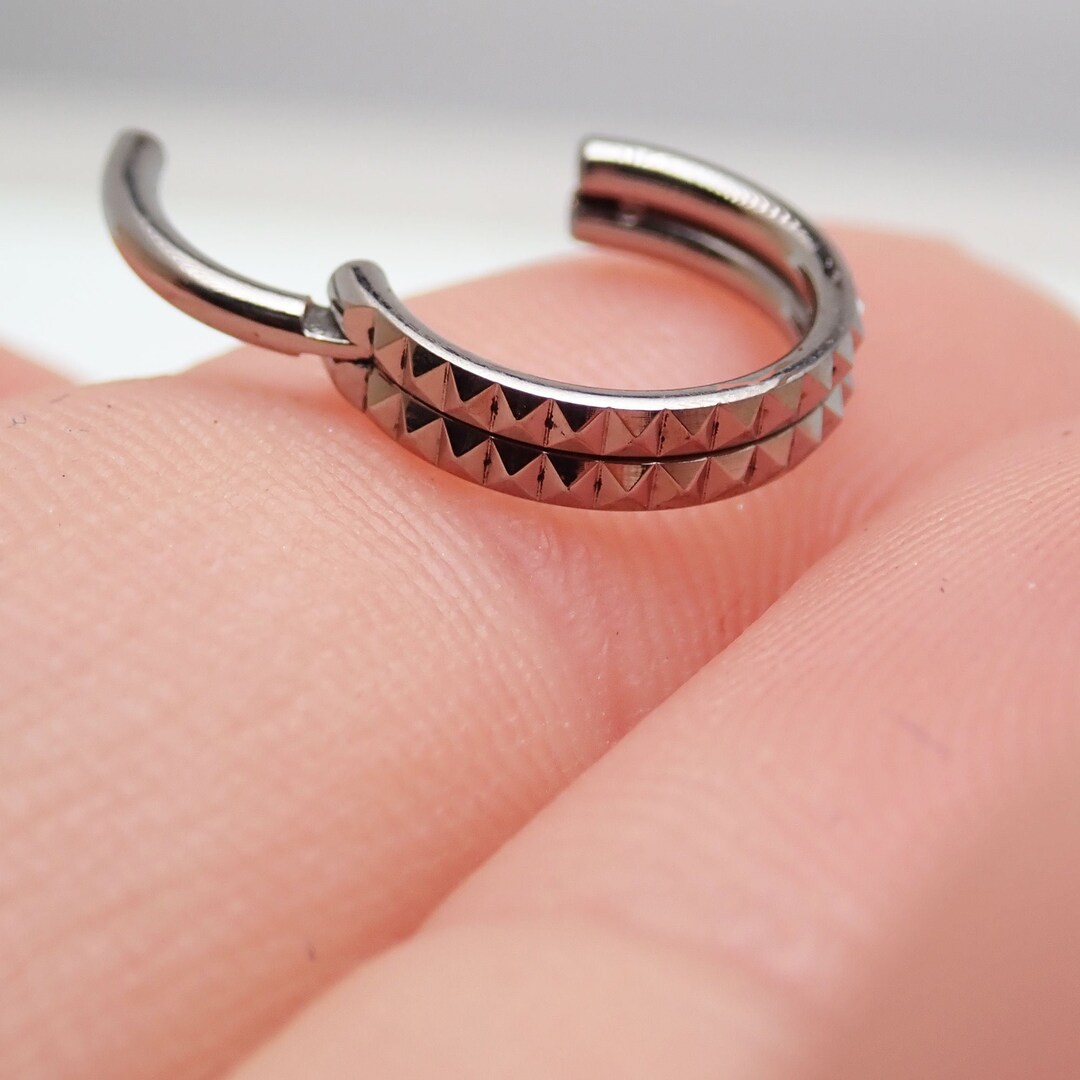 Double Row Pyramid-style Engraved 8mm, 10mm, 12mm Titanium Clicker ...