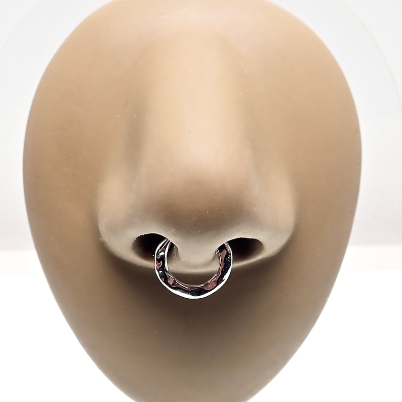 Gold or Silver Surgical Steel Hammered Effect Twist Pull Ring - Etsy