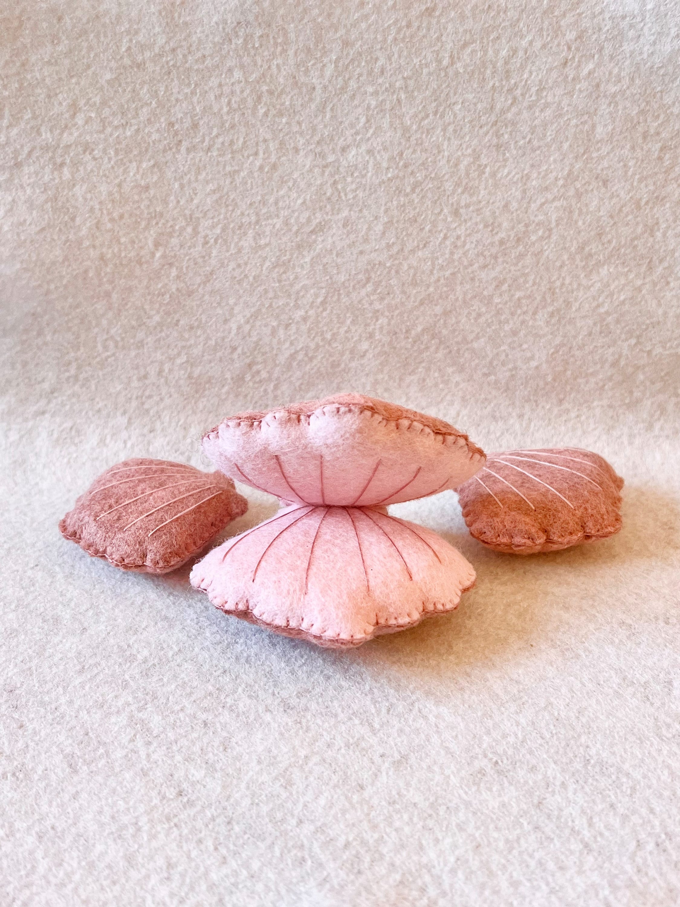 Clam Shell Felt .PDF Pattern - SVG, Sewing Pattern, Baby Mobile ...
