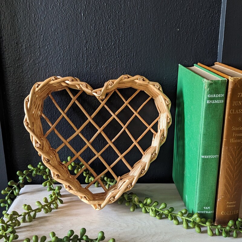 Heart Basket - Etsy
