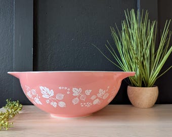 Pyrex Pink Gooseberry Cinderella Mixing Bowl Set - Etsy
