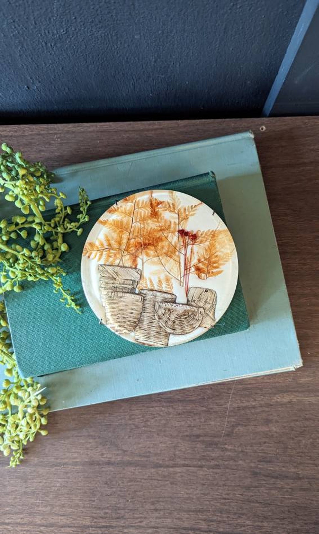 1970's Boho Resin Cast Dried Floral Trivet, Vintage 70's Trivet - Etsy