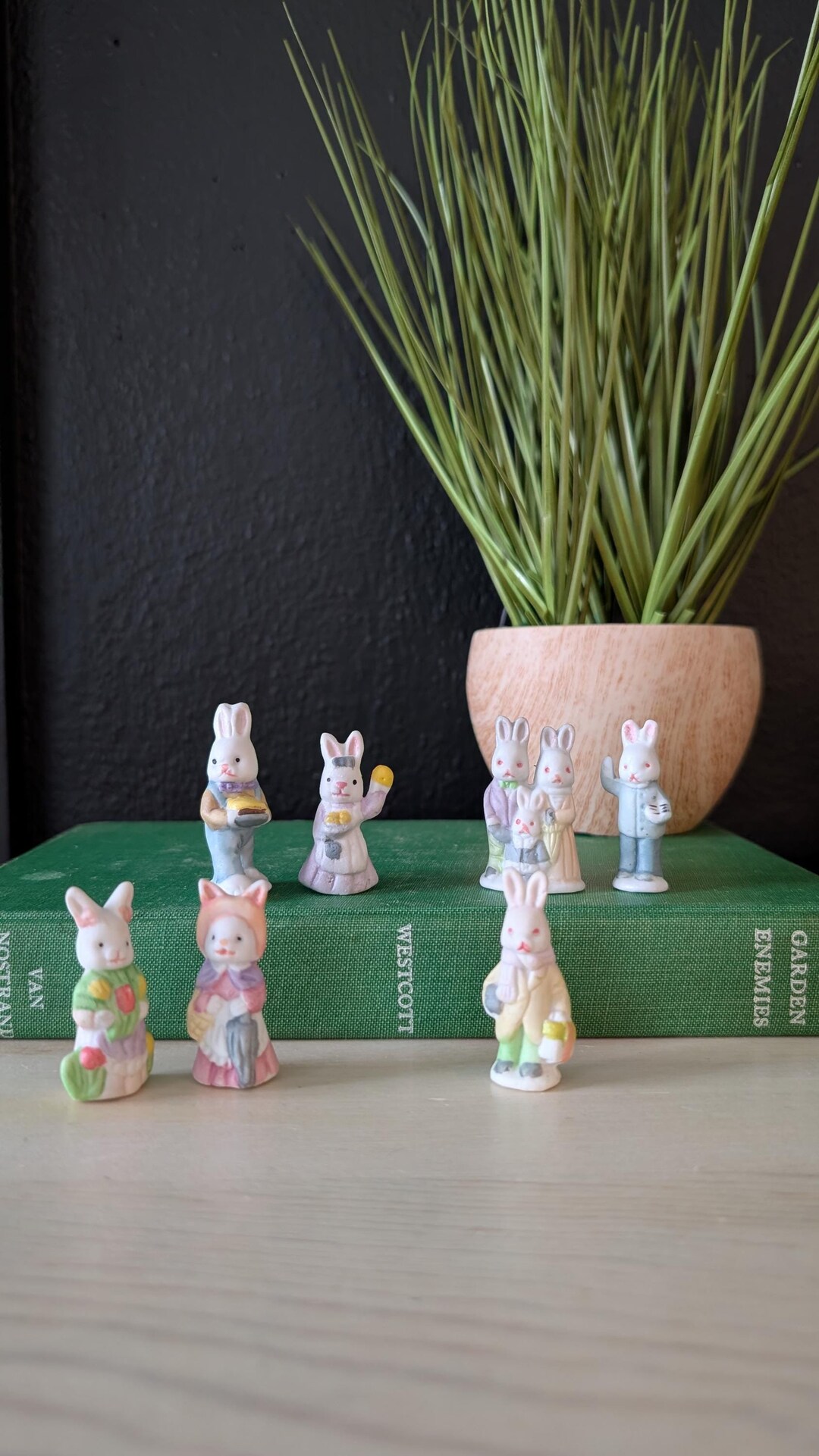 Vintage Ceramic Easter Village Bunnies , Vintage Easter Village Bunny ...