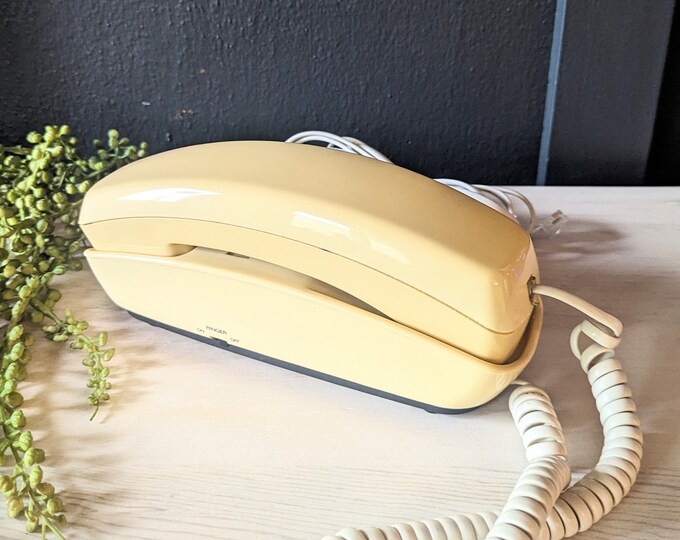 Radio Shack Push Button Wall Telephone, Vintage Telephone, 80s and 90s ...