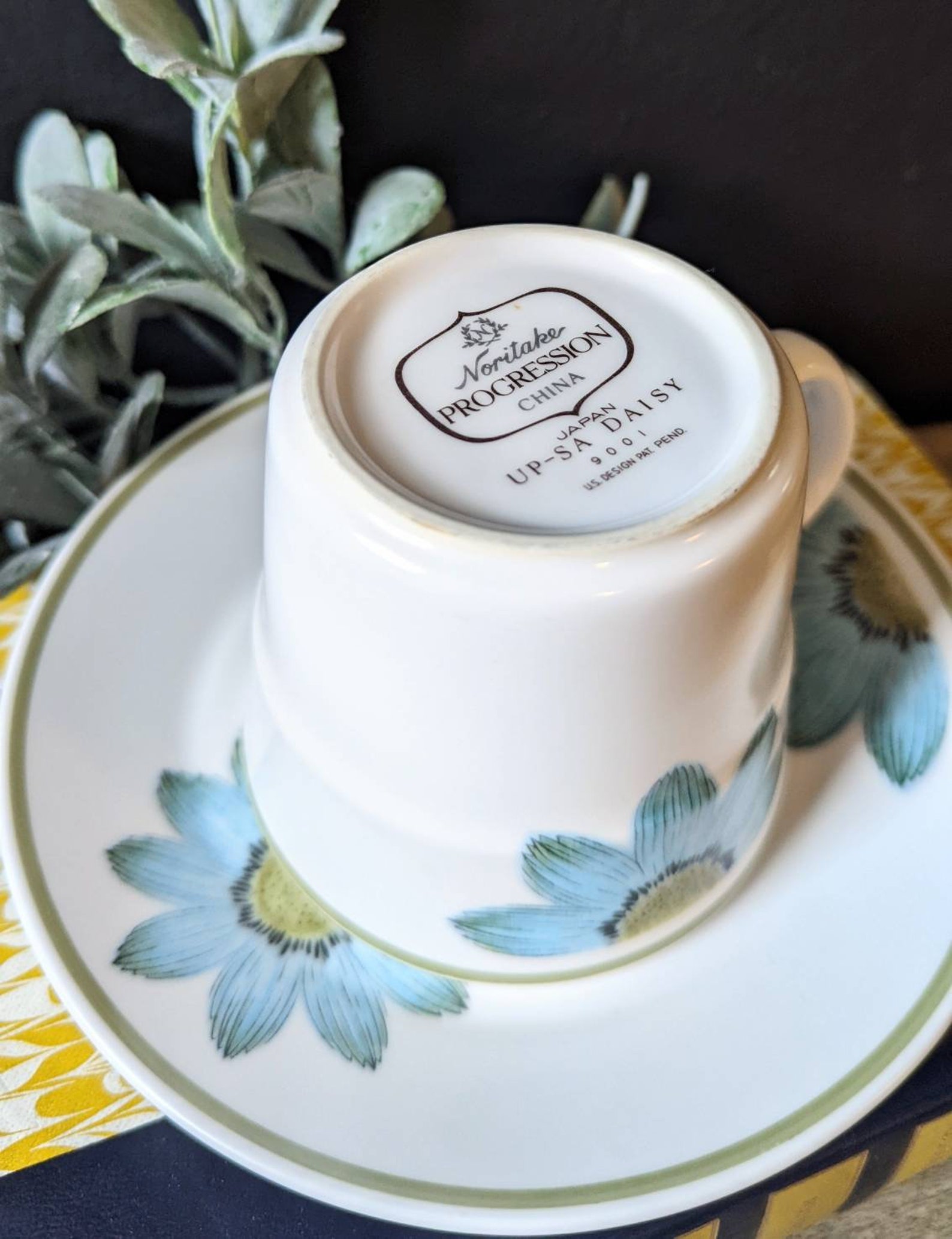 Retro Stoneware Blue Daisy Tea Cup Set - Etsy