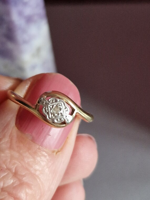 9ct plat ring - Gem