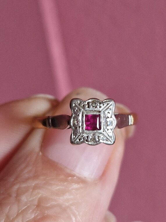 123C rare ruby square set diamond 9ct gold platinum A… - Gem