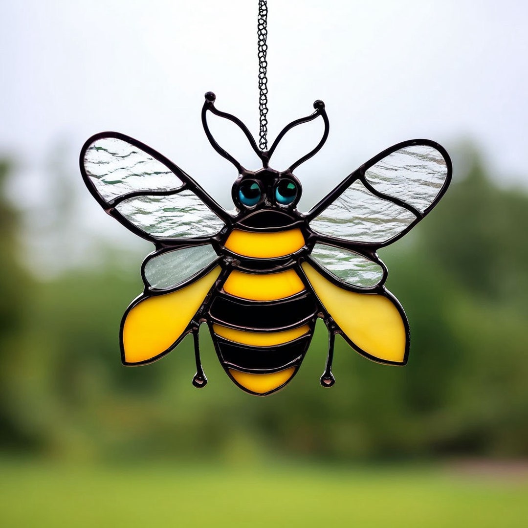 Stained Glass Busy Bumble Bee Suncatcher Honeybee Manchester Bee ...