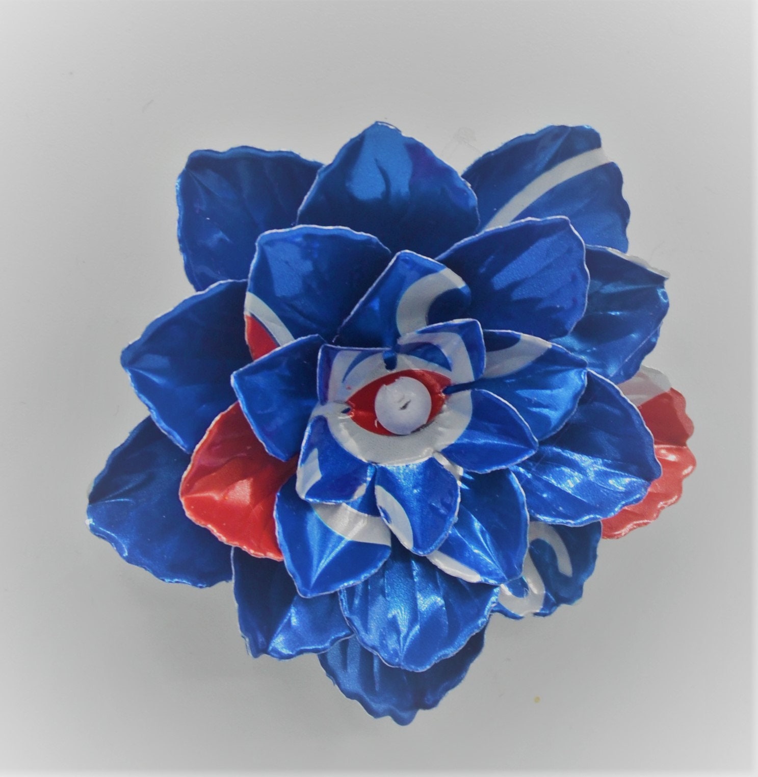 ROSE Magnets. 5-layer Rose Made With Various Aluminum Cans | Etsy