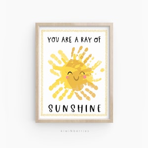 Handprint Sun Craft for Kids, Beginner Crafts, Kids Arts and Crafts ...