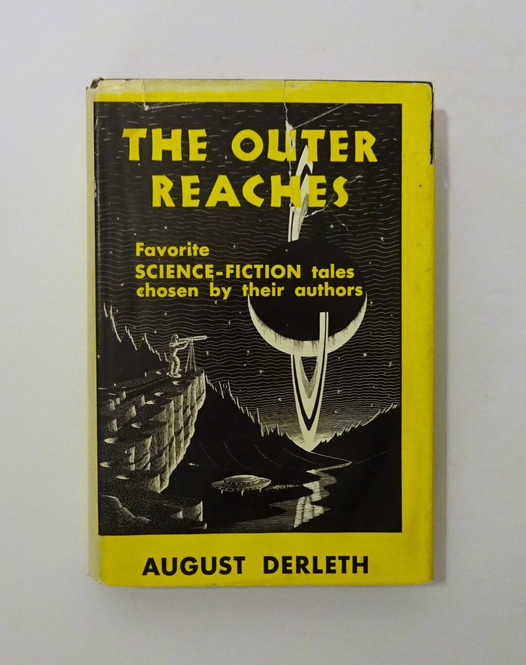 1951 the Outer Reaches 17 Science Fiction Tales, RAY BRADBURY Isaac Asimov Poul Anderson Etc ...