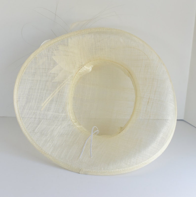 L17 Ivory Kentucky Derby Hat Church Hat Wedding Hat - Etsy