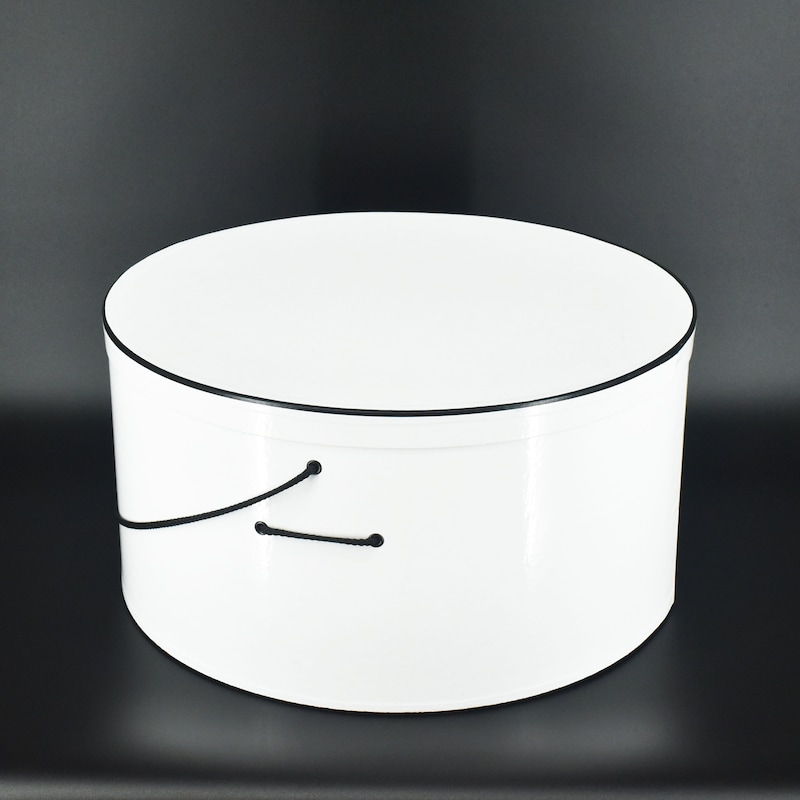 Round Hat Box - Etsy