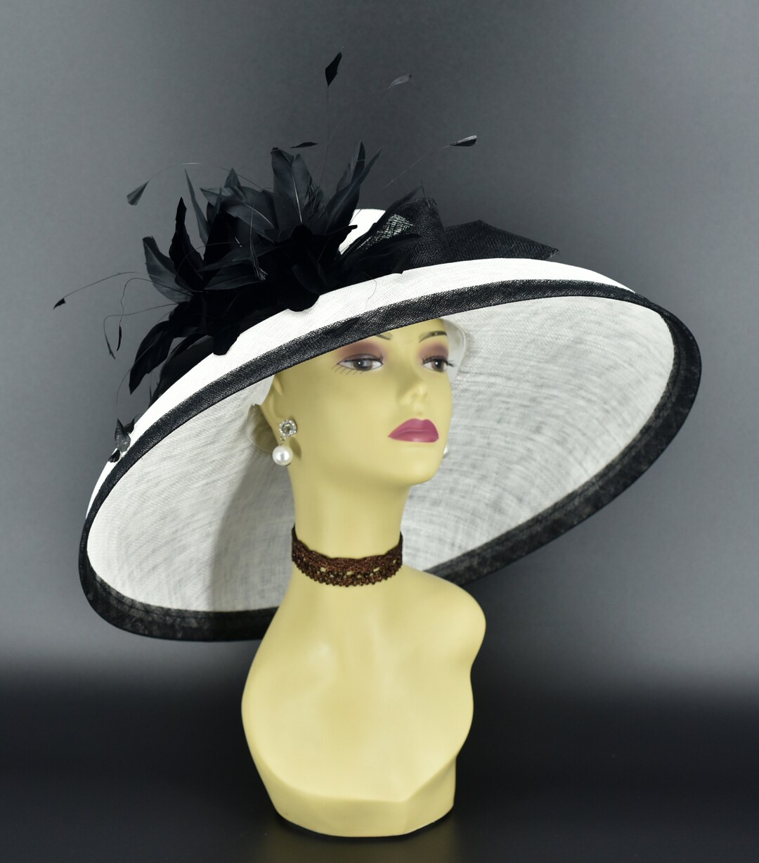M22025F ( White Black Hat ) Audrey Hepburn Hat With Double Feather ...