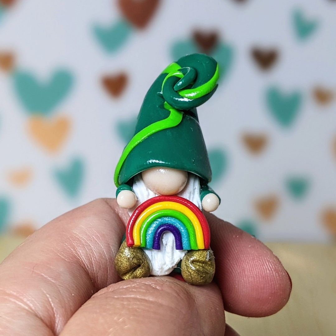 Miniature Leprechaun Gnome Figurines/ Mini Garden Gnome Set ...