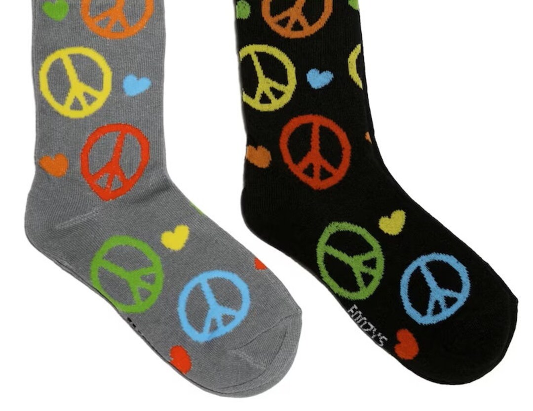 Peace Sign Love Friendship Harmony Freedom Rainbow Socks Women's 2 ...