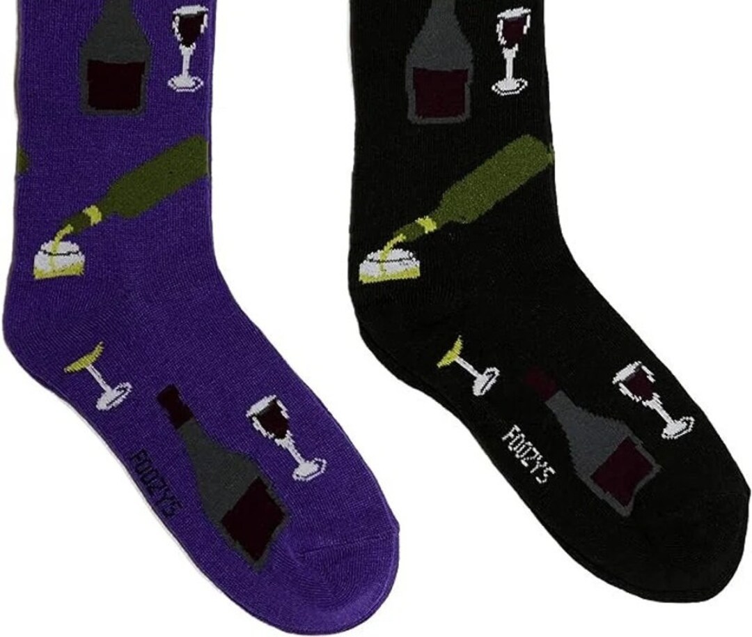 Red Wine Pour Vineyard Drink Alcohol Fermented Grapes 2 Pairs Women's ...