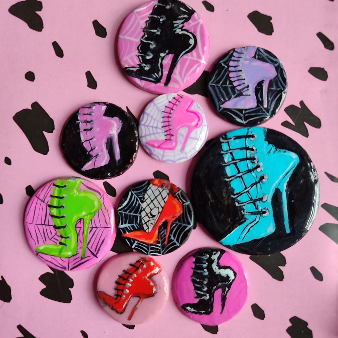 Pums Pins, Handmade, 80s Insopo, Retro, Fethis, Sexy, Femme Fatale ...