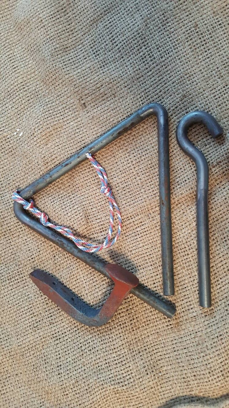 Triangle Dinner Bell Western Chuck Wagon Bell Farm Cowboy - Etsy