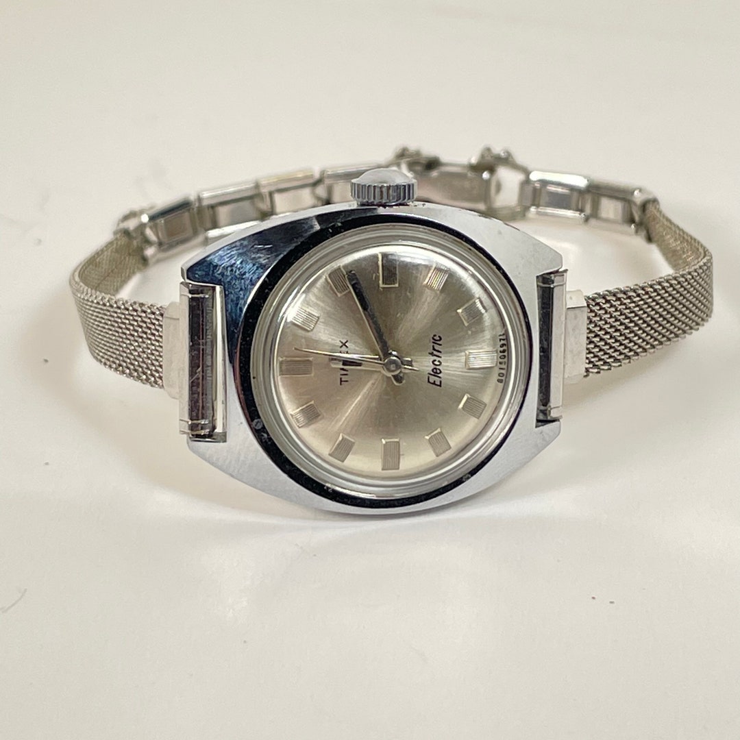 Vintage Timex Electric Watch Women’s Cocktail New Battery Excellent ...