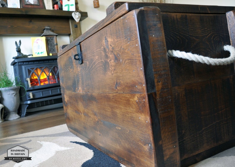 Rustic Waxed Pine Wooden Blanket Box Storage Chest Trunk Coffee Table ...