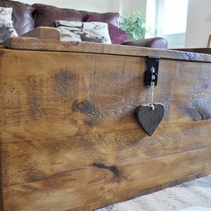 Rustic Wooden Chest Trunk Blanket Box Shabby Vintage Coffee Table ...