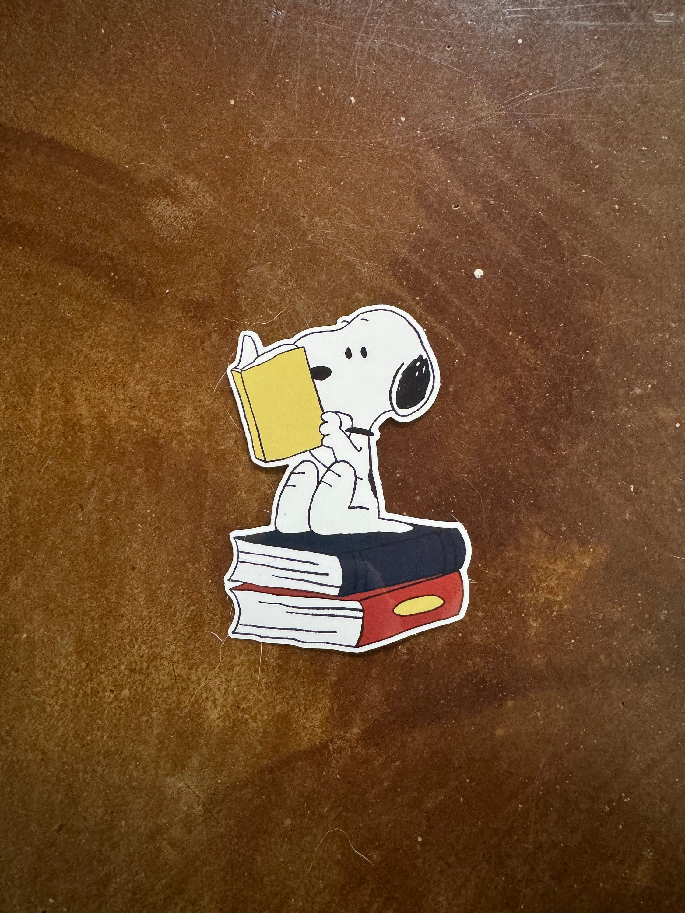 Reading Snoopy - Etsy