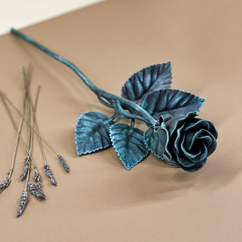 Rose Garden Statue - Etsy