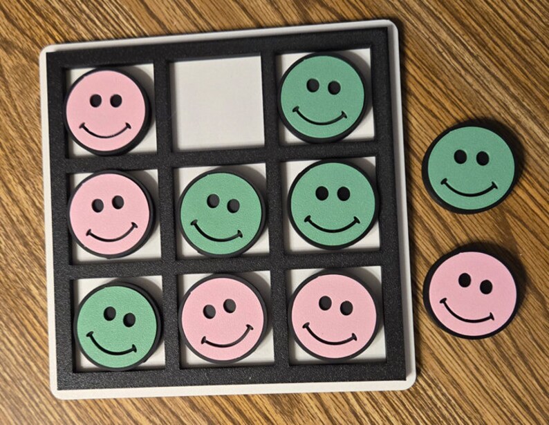 Smiley Face Tic Tac Toe Game - Etsy