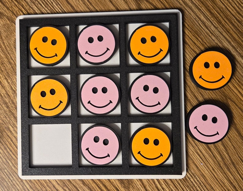 Smiley Face Tic Tac Toe Game - Etsy
