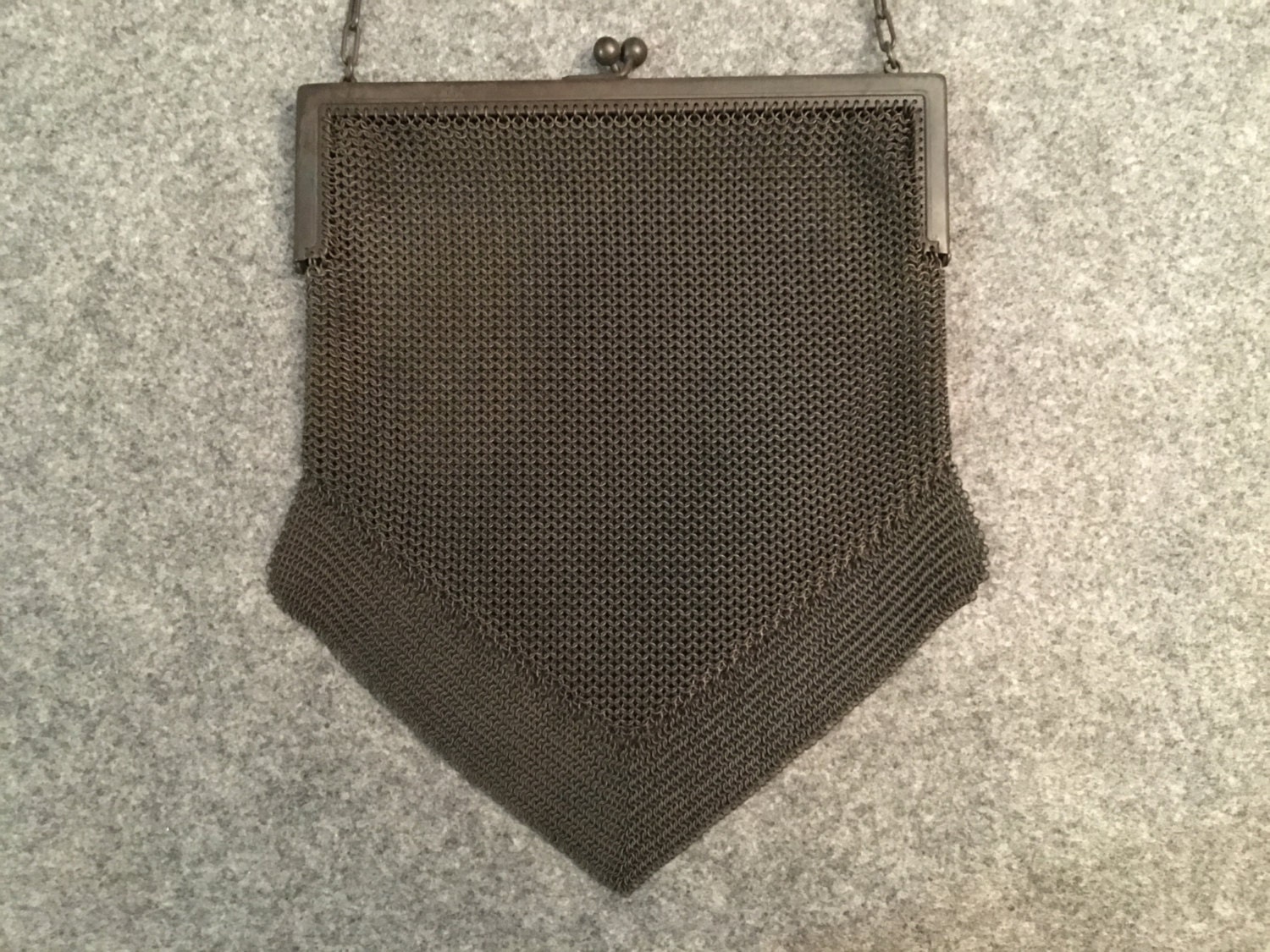 1920's Matte Black/gunmetal Chainmail Evening Bag - Etsy