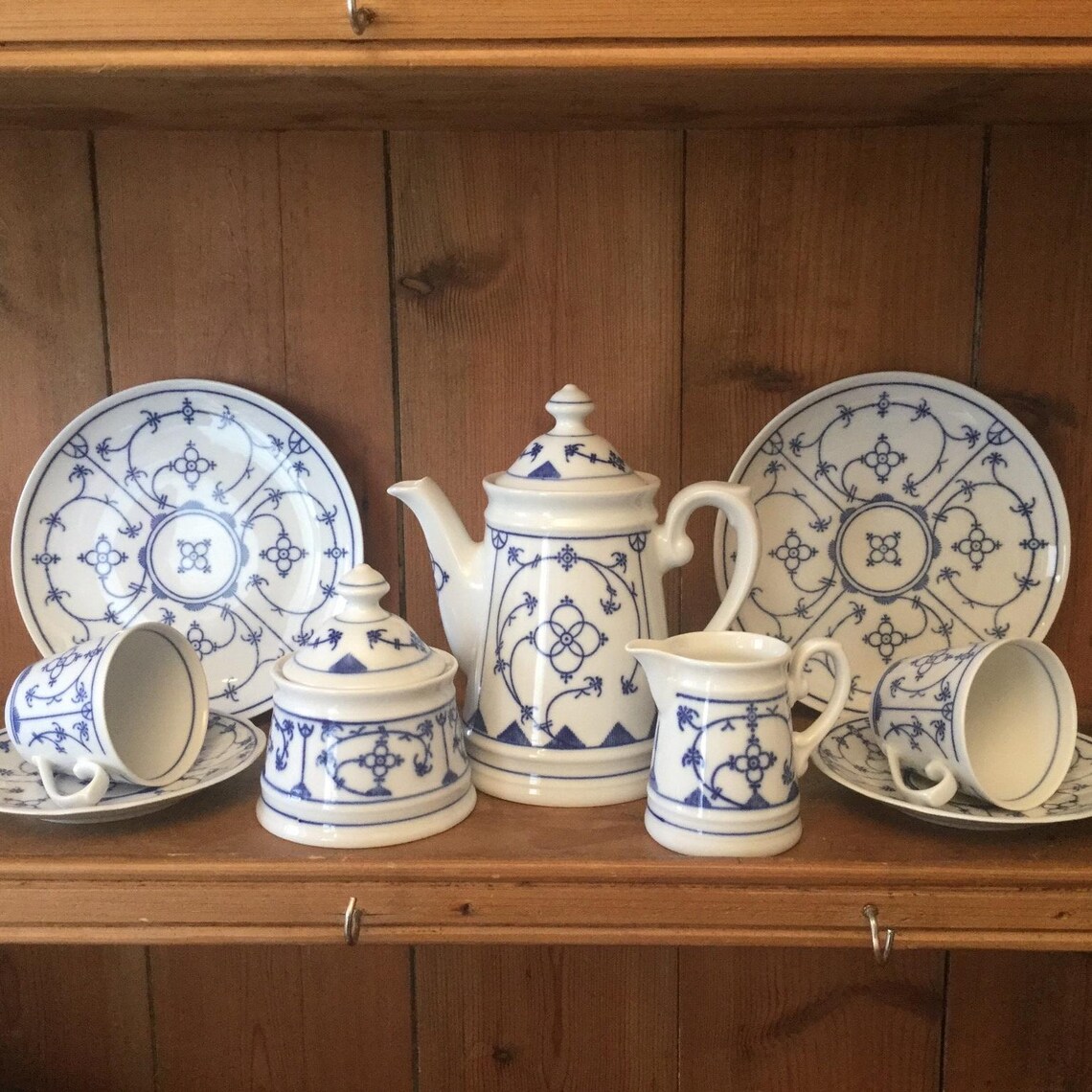 Blue & White Winterling Strawflower Creamer Milk Jug, Lidded Sugar Made ...