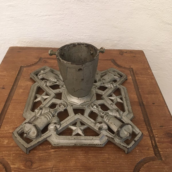 Antique Tree Stand - Etsy