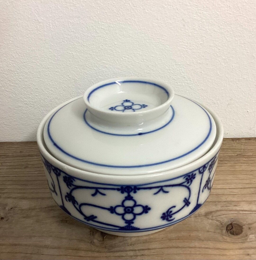 Vintage Winterling Strawflower Lidded Butter Dish: Blue Floral Country ...