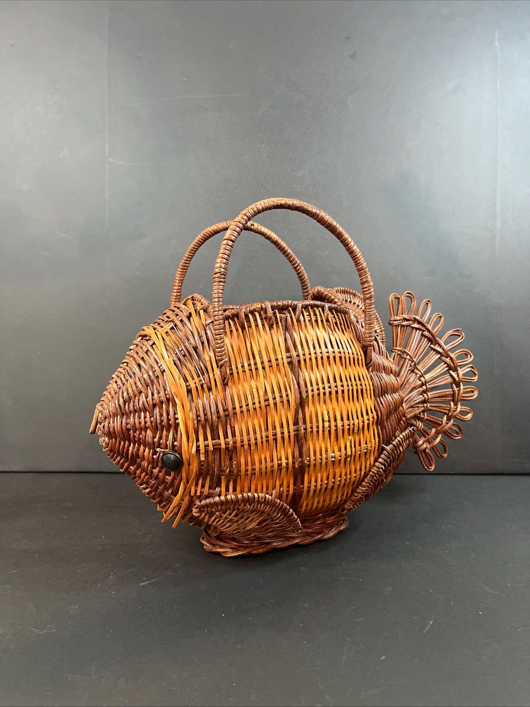 Vtg Fish Shaped Basket 3D Woven Wicker Handle Nautical Storage Beach - Etsy