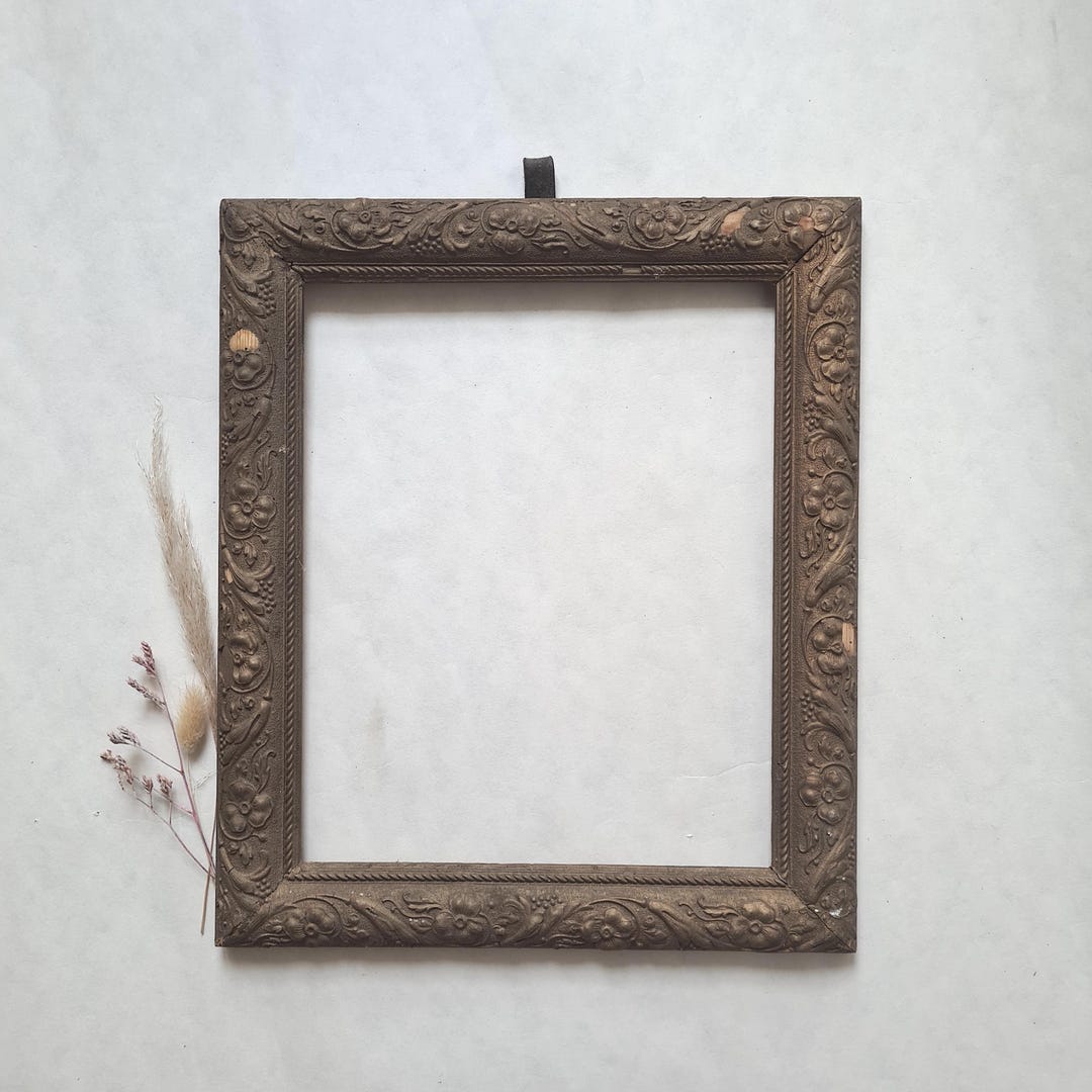 Vintage Carved Wood Frame/canvas Picture Frame/antique Wall Decoration ...