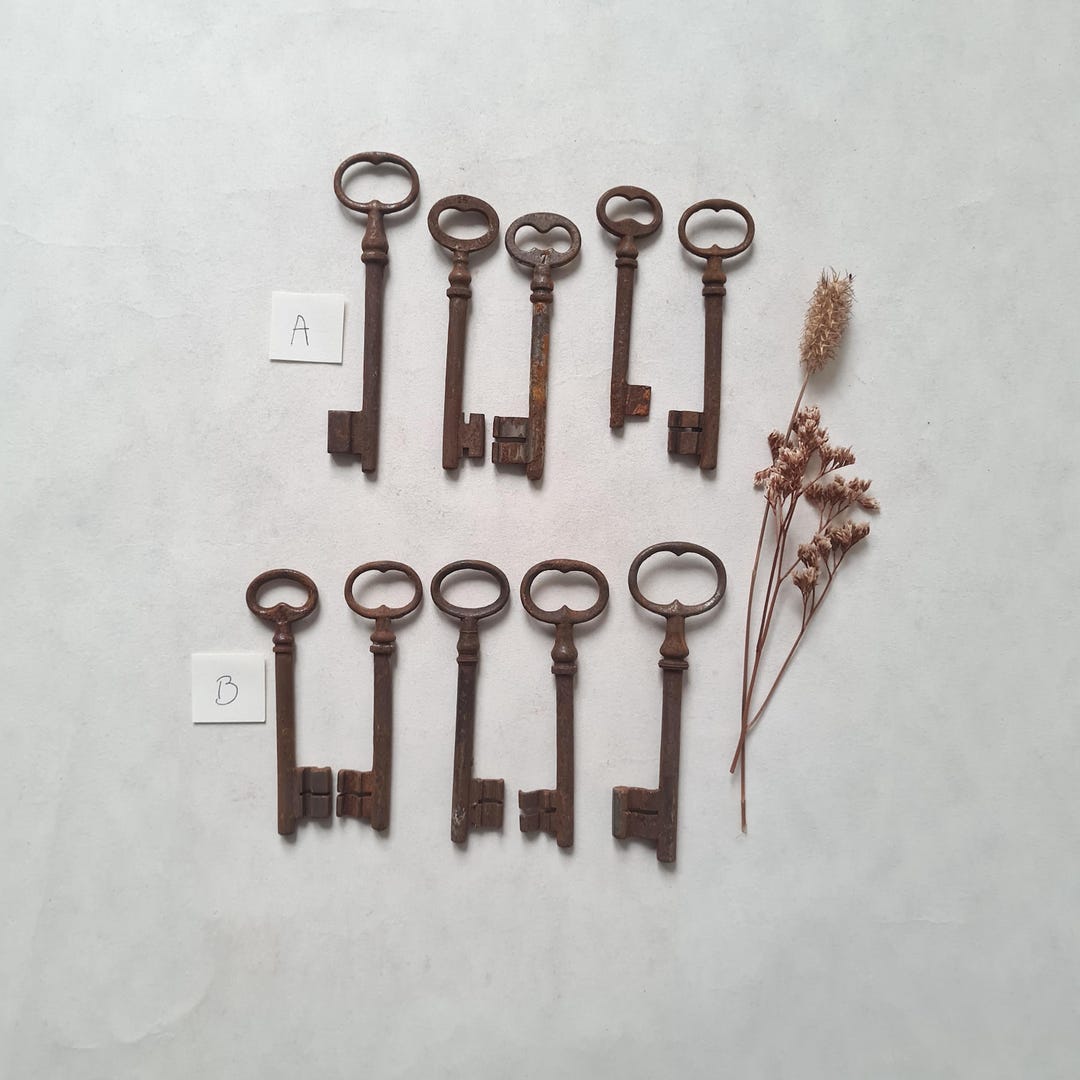 Vintage Wrought Iron Keys Set of 4/antique Lock/antique Ironwork ...