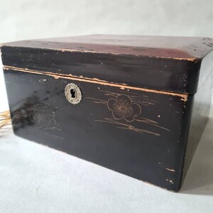 Vintage Lacquered Wood Chest Box/lock Lid/artisanal Hand Painted/decor ...