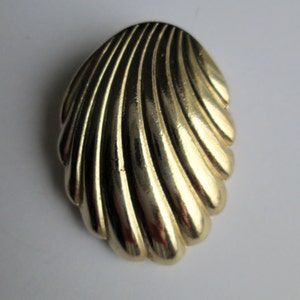 Vintage Stylized Seashell Shiny Gold Tone Scarf Ring Clip - Etsy