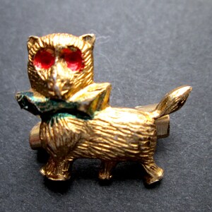 Vintage Figural Gold Tone Cat Kitten Brooch Pin With Enamel Painted ...