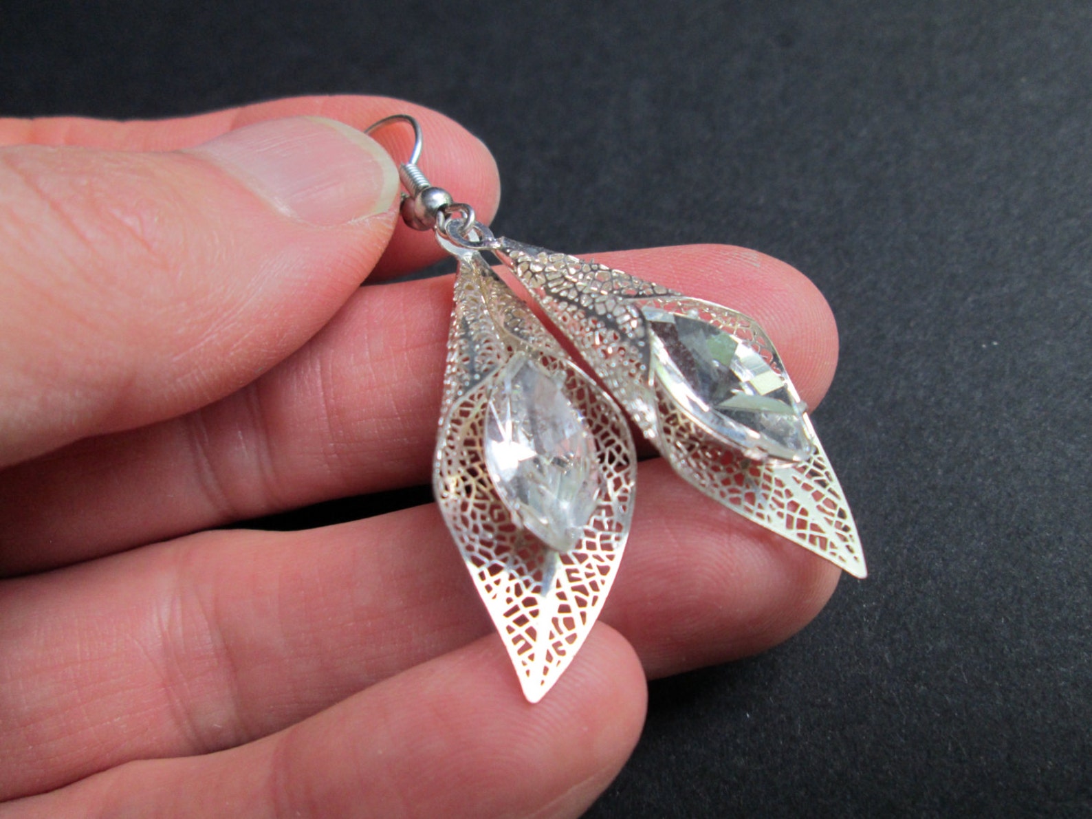 Vintage Lovely Delicate Filigree Leaf Earrings With Navette - Etsy