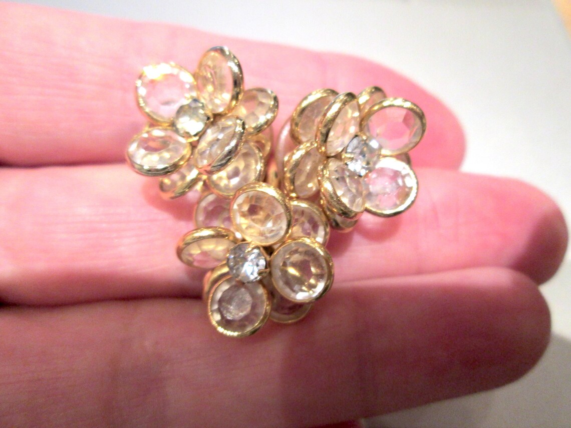 Fun Vintage Gold Tone Bezel and Claw Set Faceted Glass Clear - Etsy