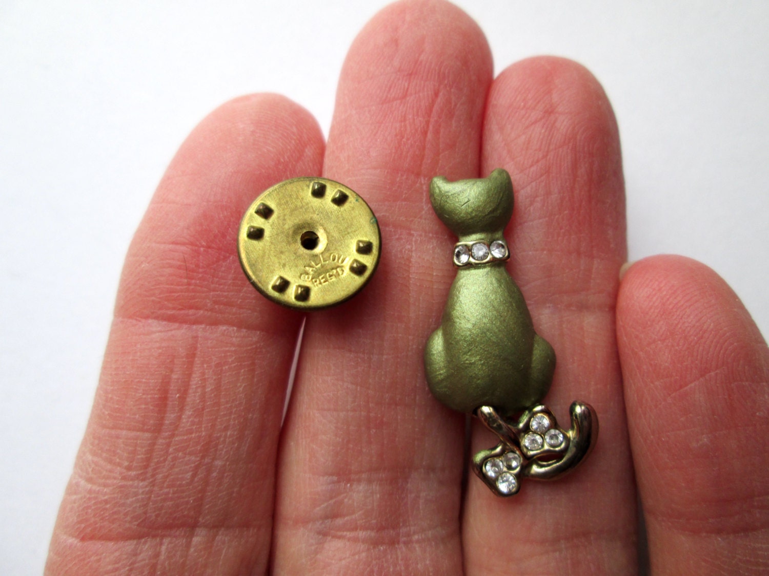 Vintage Figural Green Satin Finish Enamel Cat Lapel Tack | Etsy