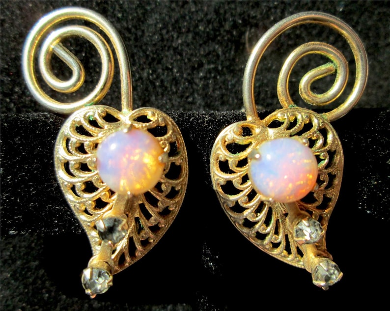 Vintage Filigree Leaf Gold Tone Claw Set Faux Opal Rhinestone | Etsy
