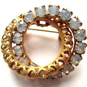 Beautiful Vintage Circles Double Loop Knot Brooch Pin Textured Gold ...