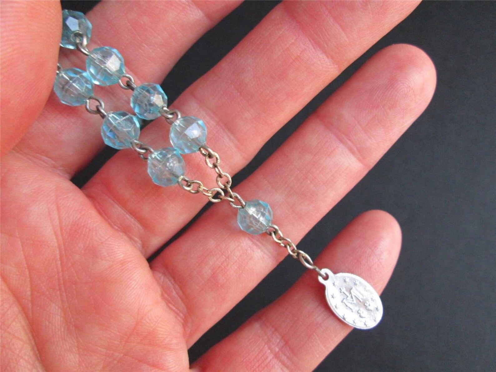 Vintage 15 Blue Faceted Plastic Bead Bracelet Chaplet - Etsy