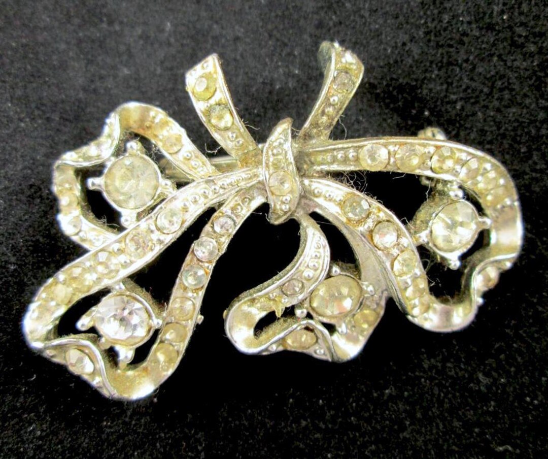Vintage Signed CORO Brooch Pin Silver Tone Clear Rhinestones Art ...