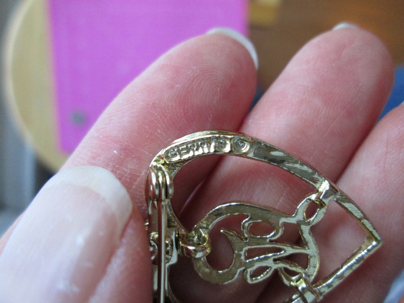 Vintage Signed Gerry's Gold Tone LOVE Heart Brooch Pin | Etsy