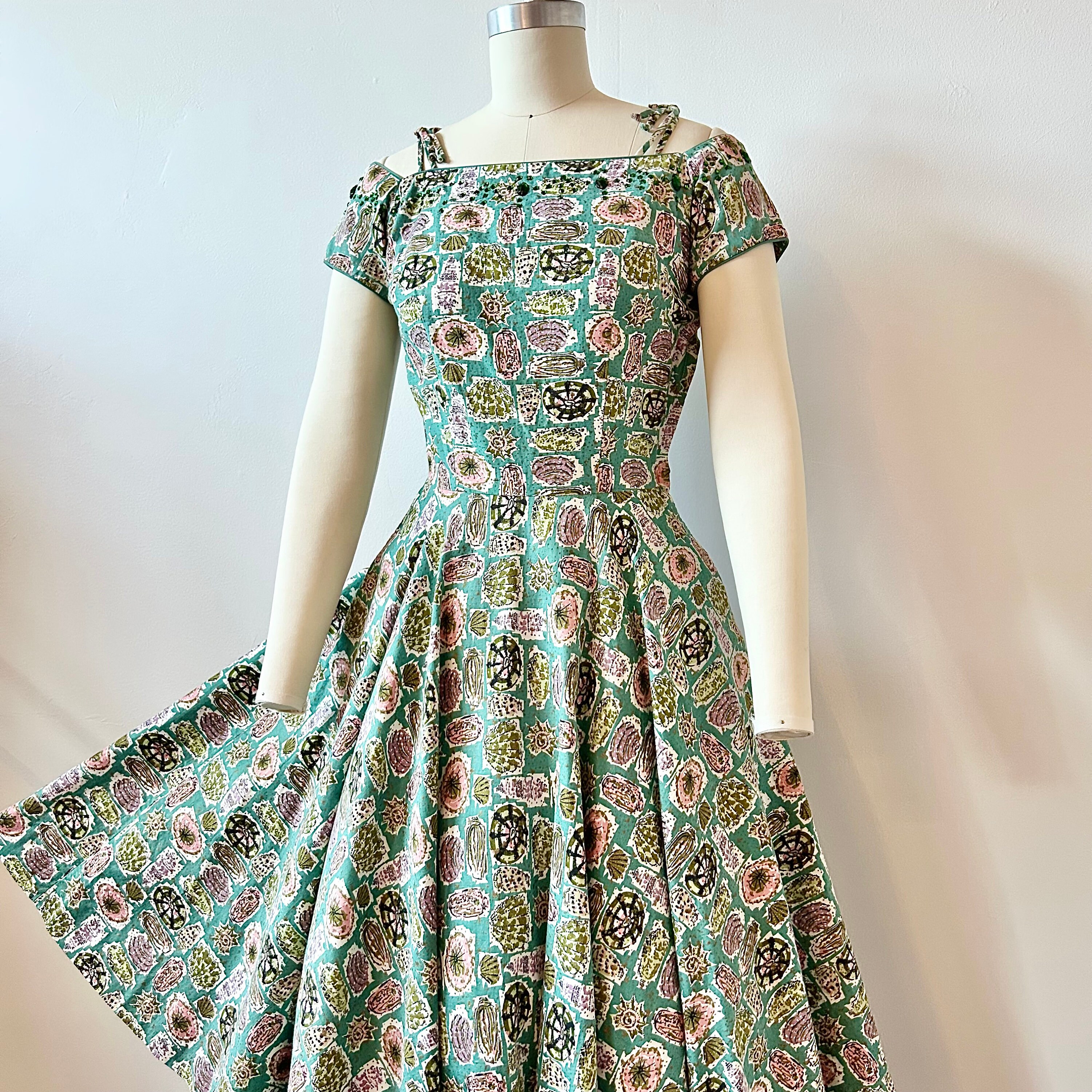 1950s Kramer Original Seashell Print Dress | 50s Waverly Bermudiana ...